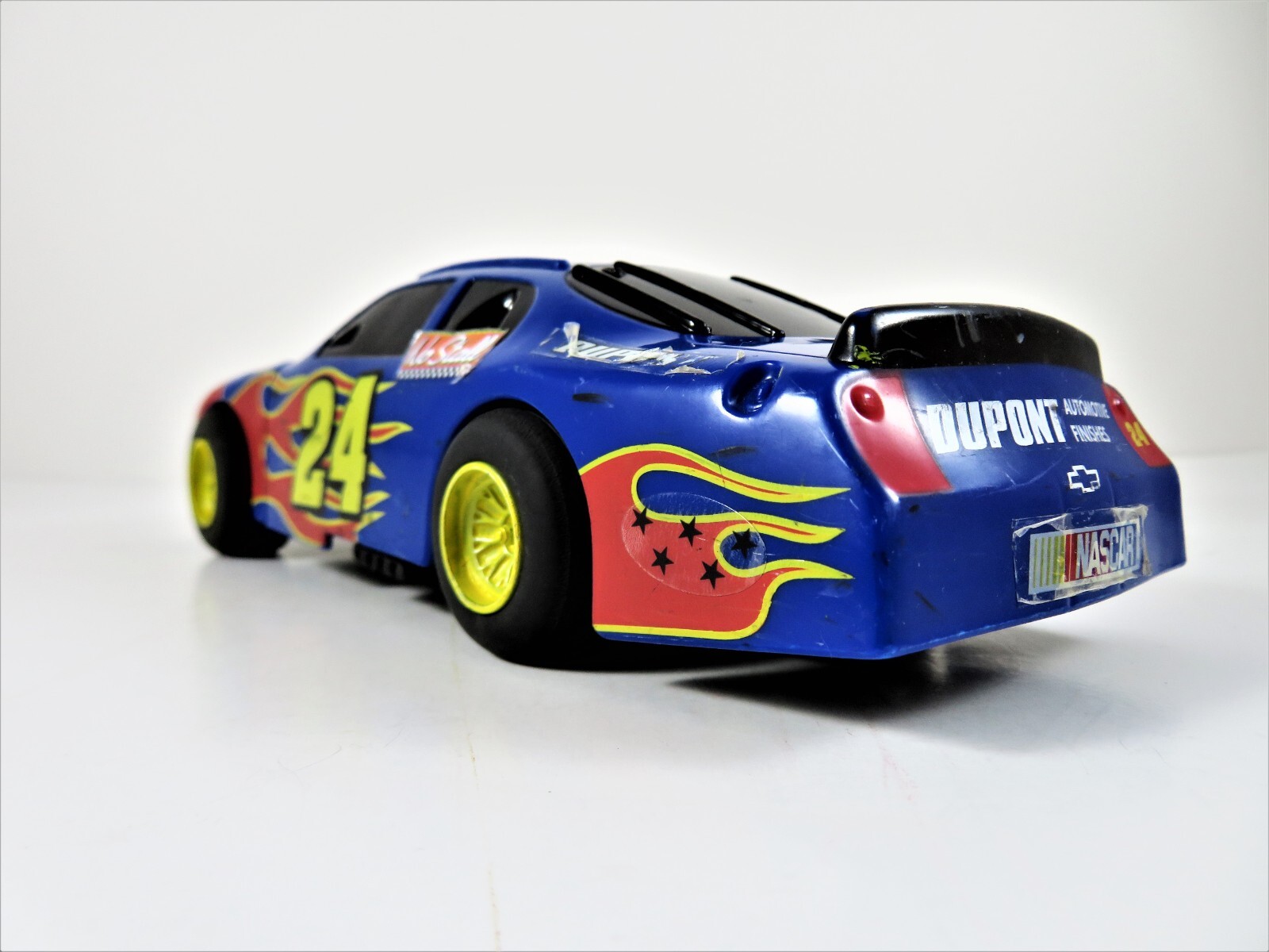 Pez Dispenser Race Car Jeff Gordon NASCAR Pullback #24 Dupont With ...