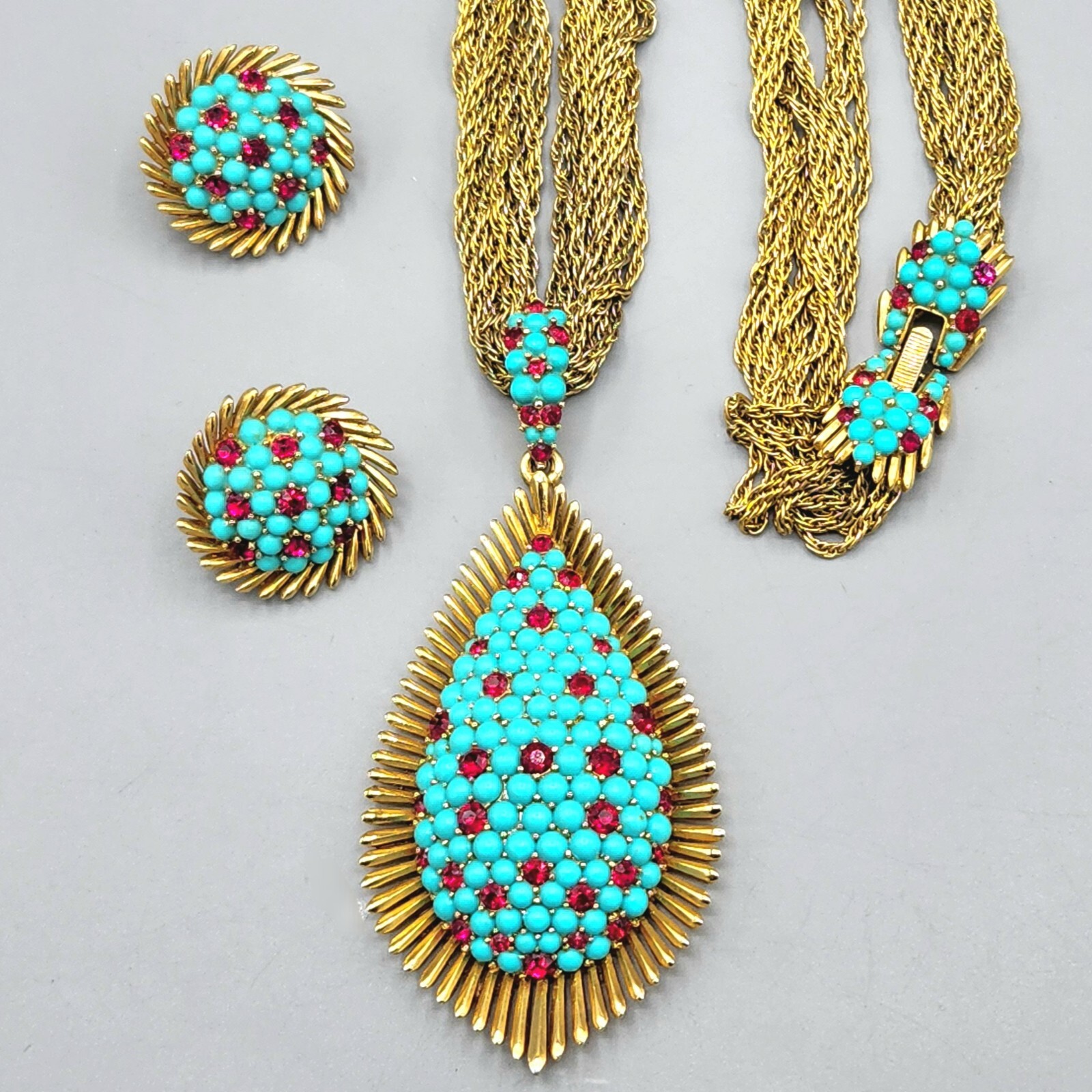 1960s Crown Trifari Faux Turquoise Ruby Crystal Golde… - Gem