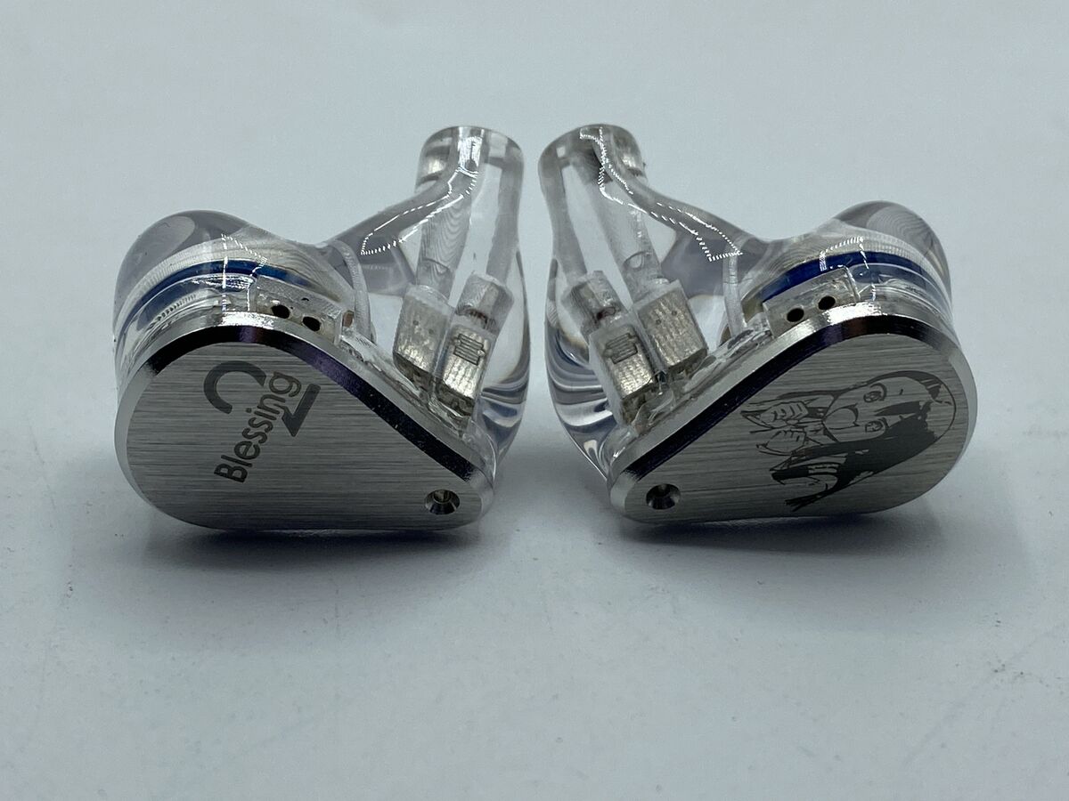 Moondrop Blessing 2 BT In-Ear Professional Monitor IEM Moondrop Blessing 2 BT In-Ear Professional Monitor IEM