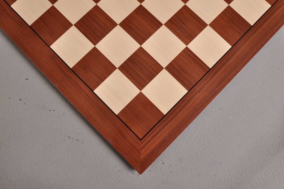 DGT Smart Chess Board without Notation with Black & White Plastic Chess ...