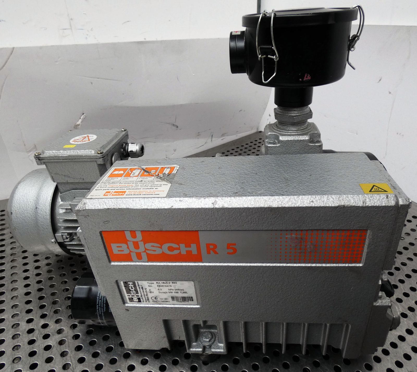 Busch RA 0025F 503 RA0025F503 Vacuumpumpe 230 V 0,75 KW 0,1 hPA -used ...