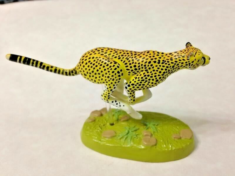 Colorata animal figure Collection - Wild endangered animal Cheetah 8 cm ...