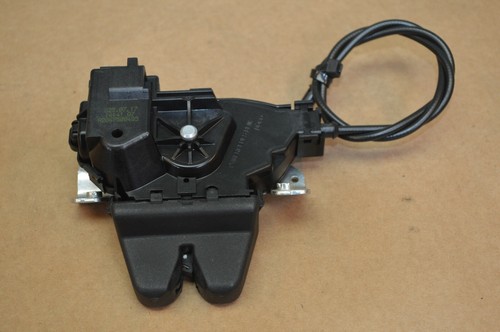 12-15 W204 MB C63 C350 C250 SEDAN TRUNK LID LOCK ACTUATOR LATCH ...