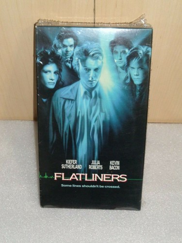 Flatliners (VHS, 1991) - Kiefer Sutherland, Julia Roberts, Kevin Bacon ...