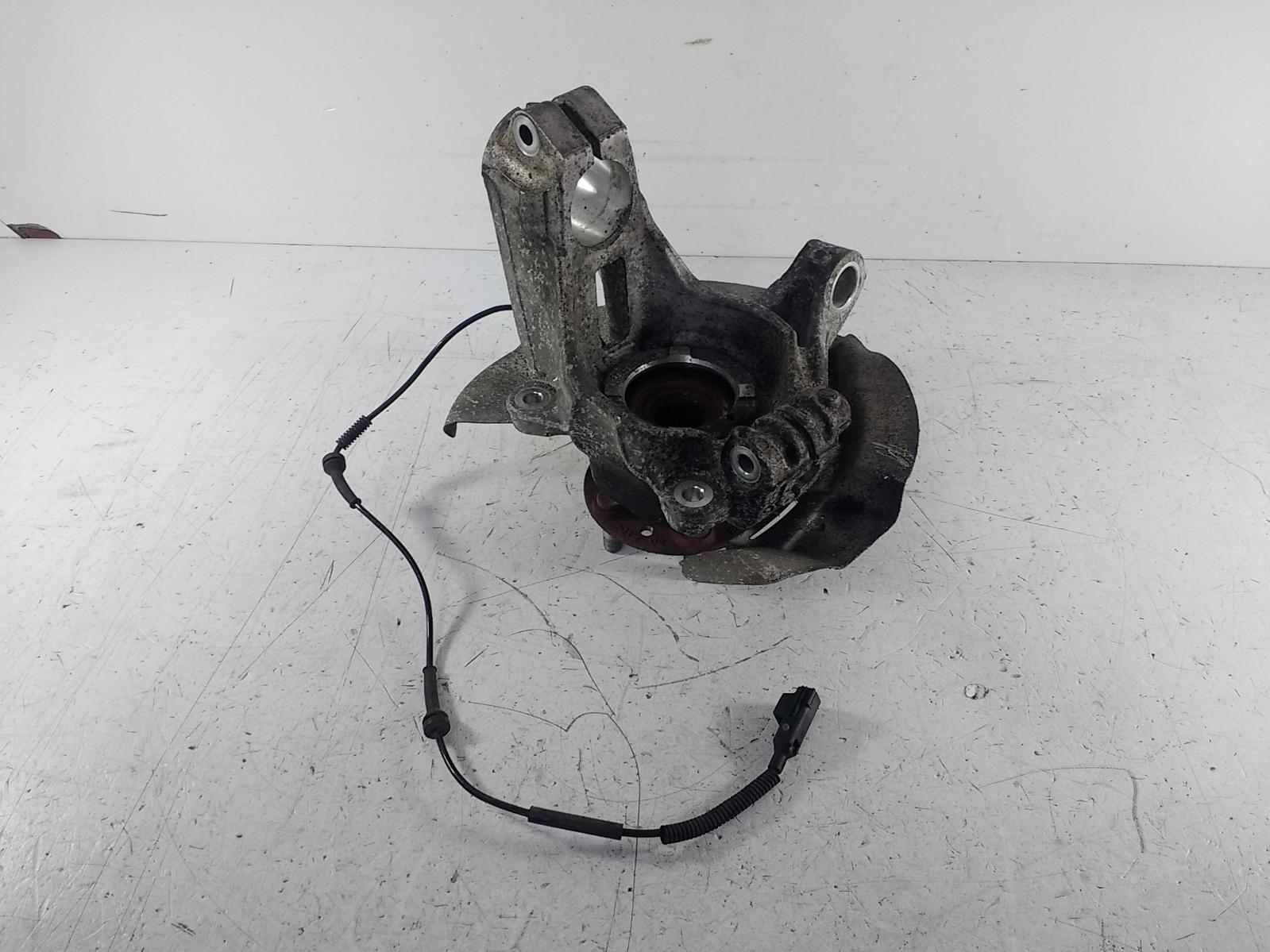 LR109399+Stub+Axle+Front+Right+Land+Rover+Discovery+Sport+HSE+Year+ ...