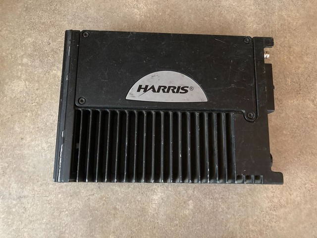 Harris XG-100M XM-100F-D02 VHF Multiband Radio w/ Dashboard Mount URUT ...