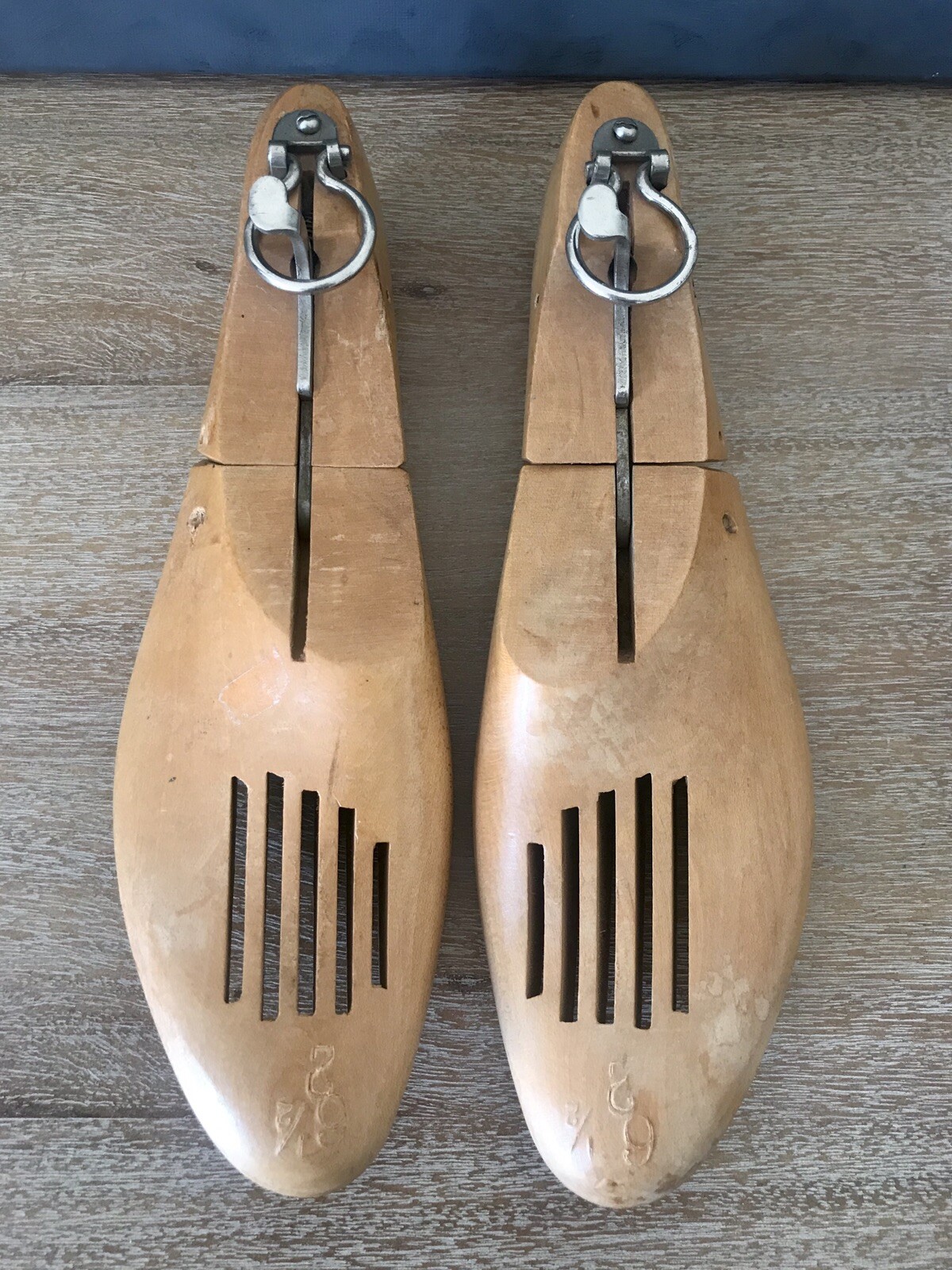 Vintage Wooden Pair Shoe Tree Form Molds Stretchers M… - Gem