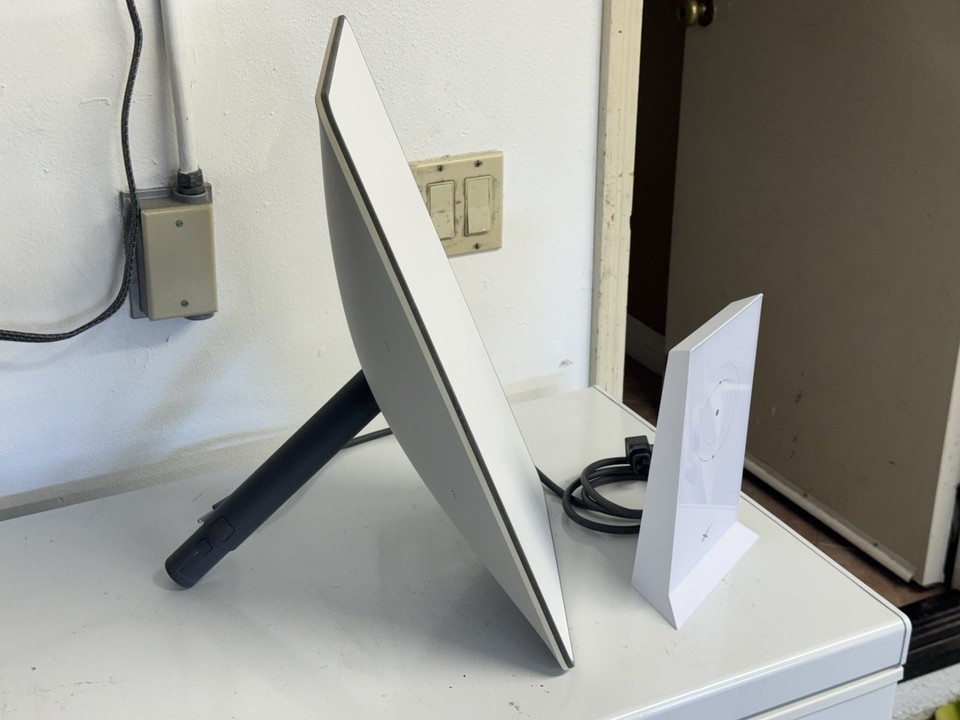 Starlink V2 Satellite Dish Kit with Router - UTA-212 & UTR-211 | eBay