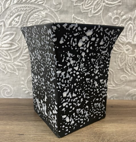 MCM Red Wing Pottery Black & White OXFORD Glaze Vase 2309 Speckled | eBay