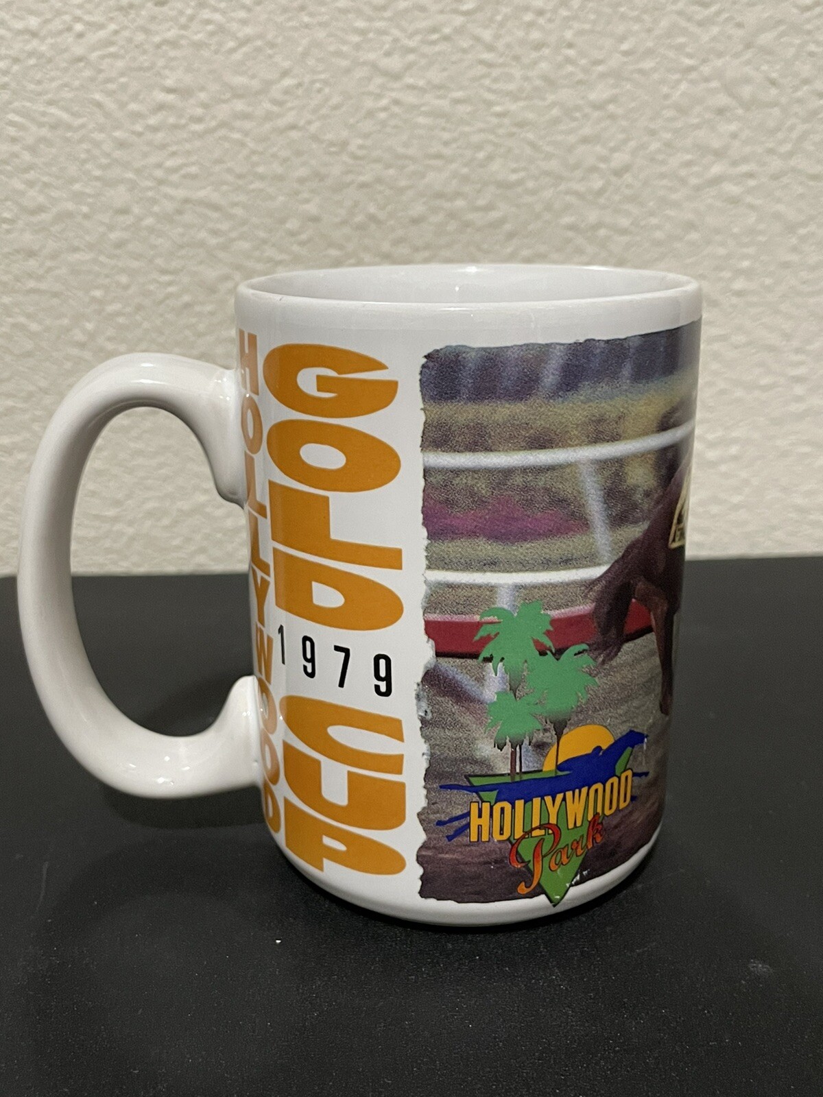 Vintage Hollywood gold 1979 cup - coffee mug Hollywood Park | eBay