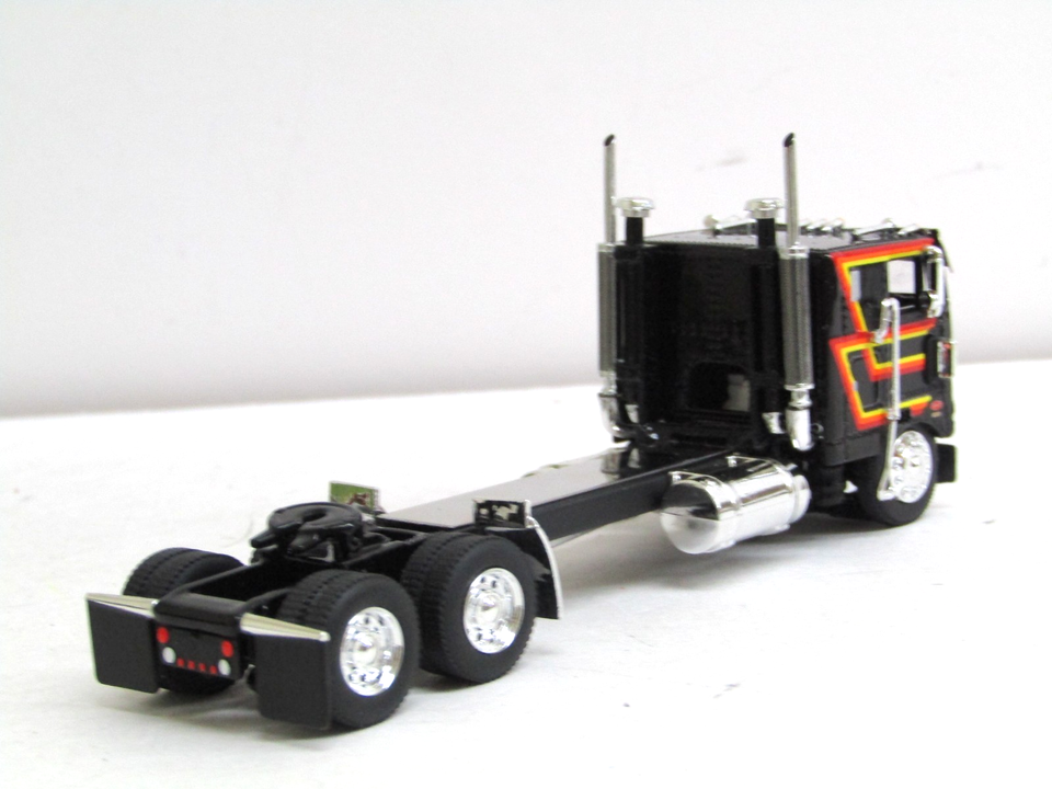 DCP Custom stretched&lowered suspension Peterbilt 352 coe tractor 1/64 ...