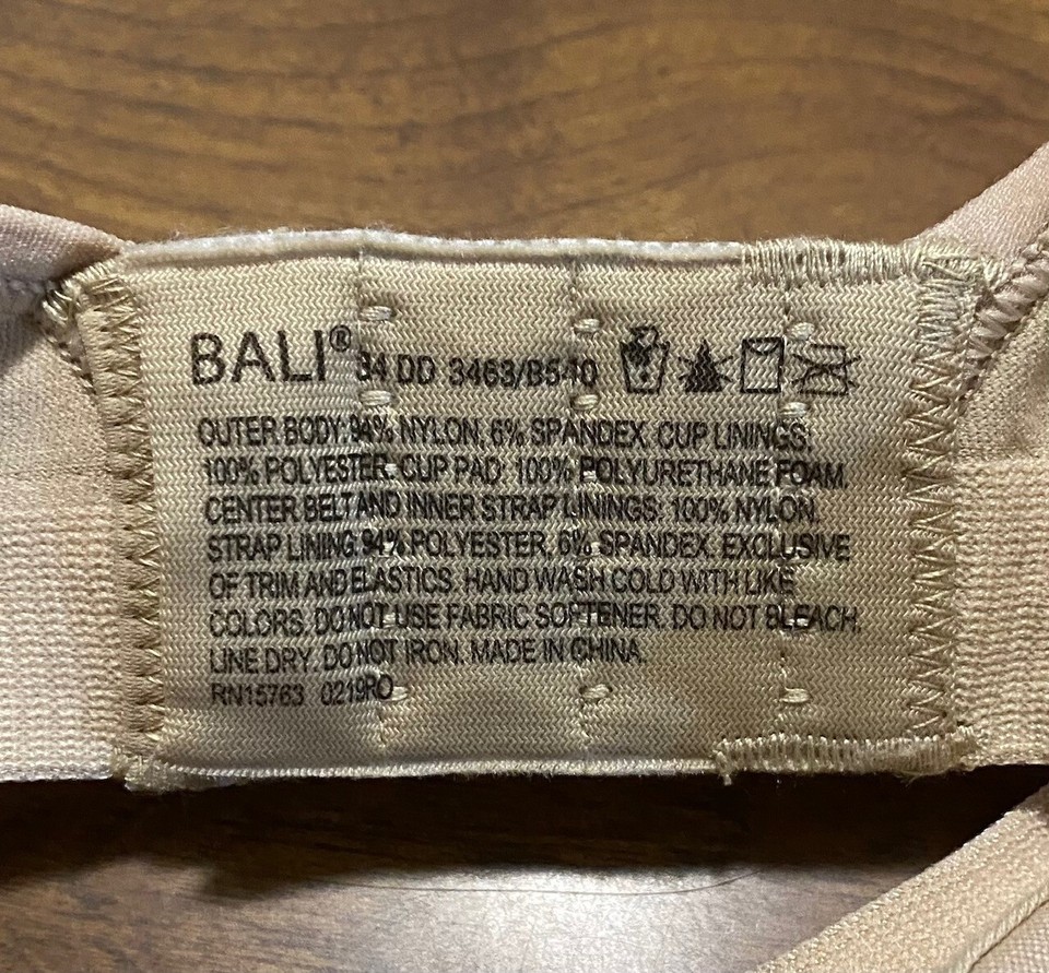 Bali Comfort Revolution Shaping Wireless Smoothing Bra 34DD Nude Dot ...