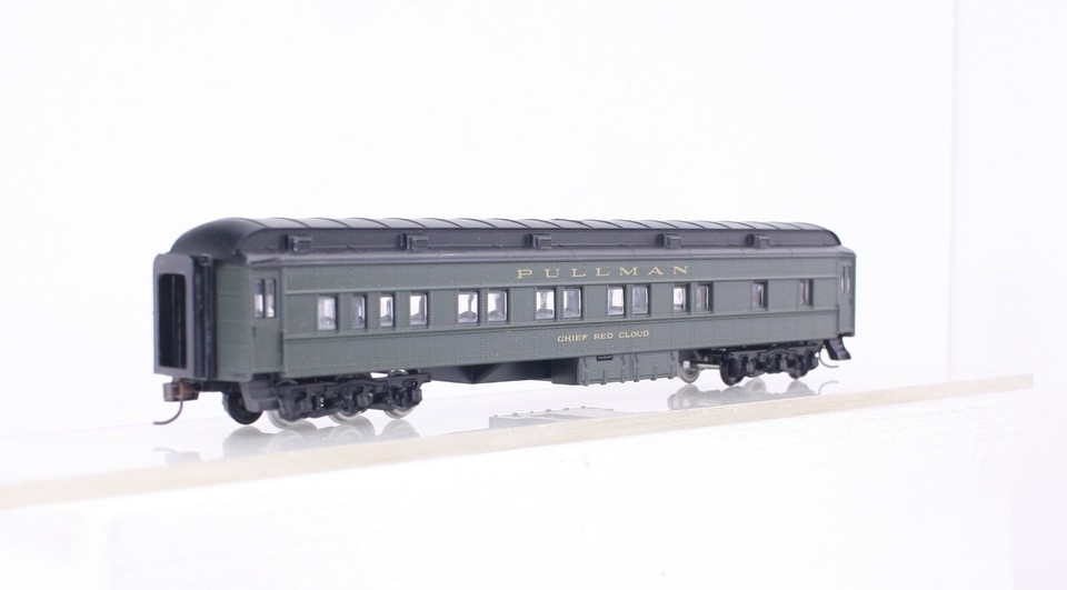 HO Athearn Custom Northern Pacific Pullman Sleeper Chief Red Cloud ...