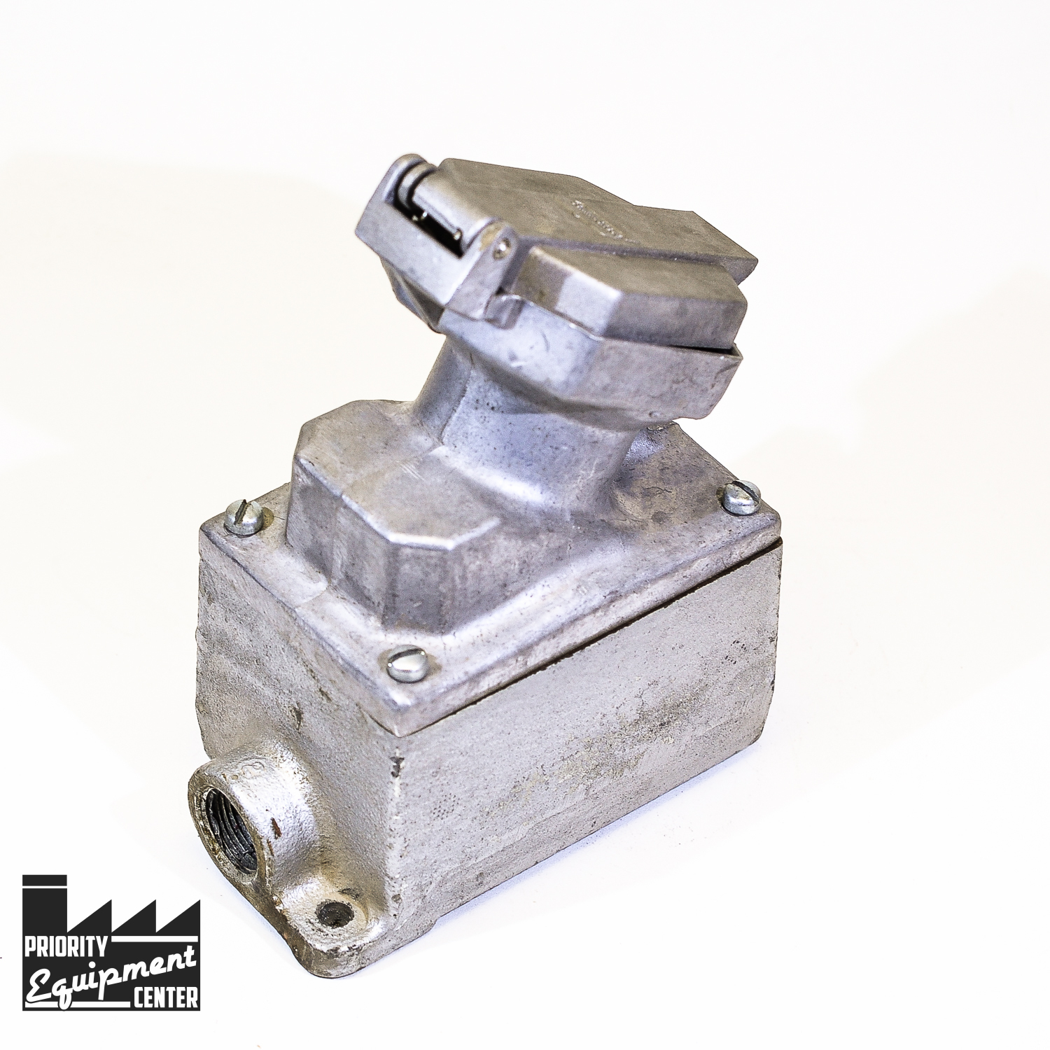 Crouse Hinds 3/4" EDS 271 Hazardous Receptacle 0200587-2 CPS152-201 | eBay