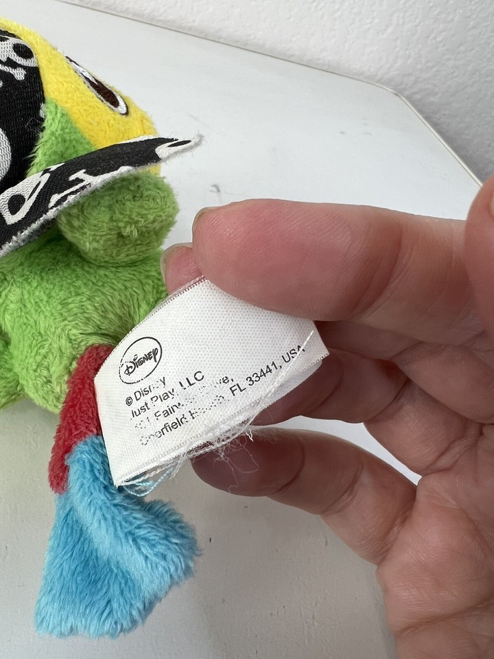 Disney Skully Parrot Plush Stuffed Animal Toy 6" Jake and the Never ...