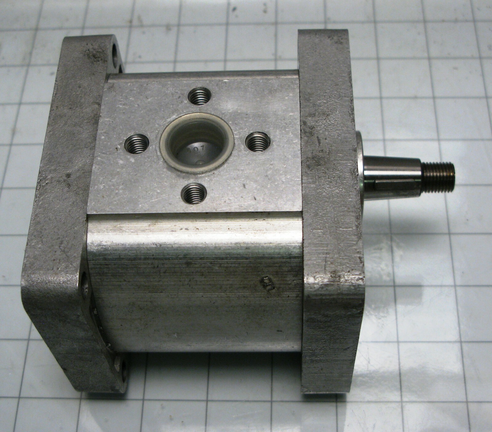 Sauer Sundstrand hydraulic pump TFP200 D17 front pump of tandem pump | eBay