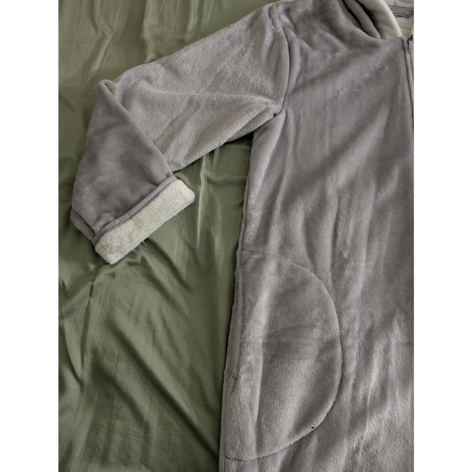 NWT Cuddl Duds Chenille Zip Robe with Hood - size M | eBay