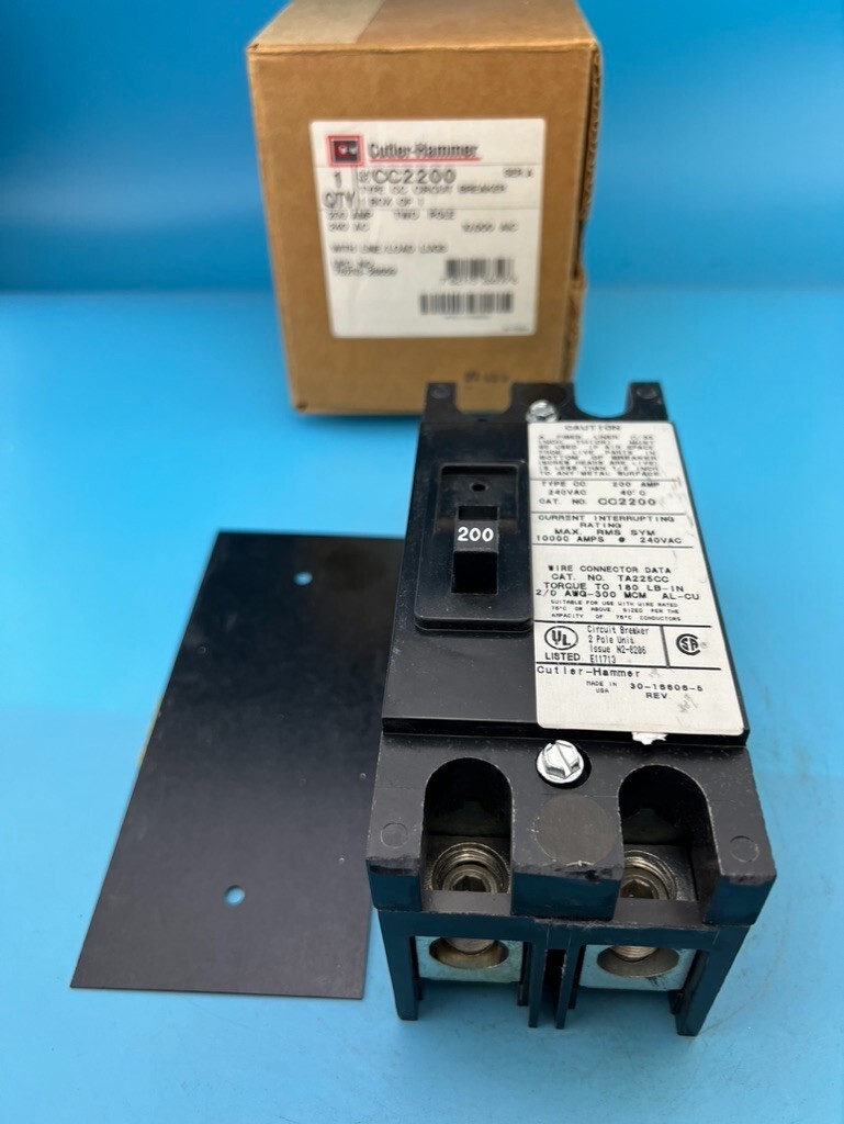 Cutler-Hammer CC2200 200 Amp 2 Pole Circuit Breaker Eaton CC 240V 200A ...