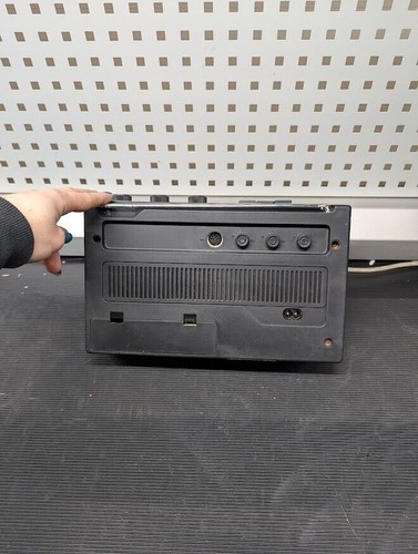 DUX SX 1763 Vintage FM/AM Radio Receiver - Portable Classic Design Used ...