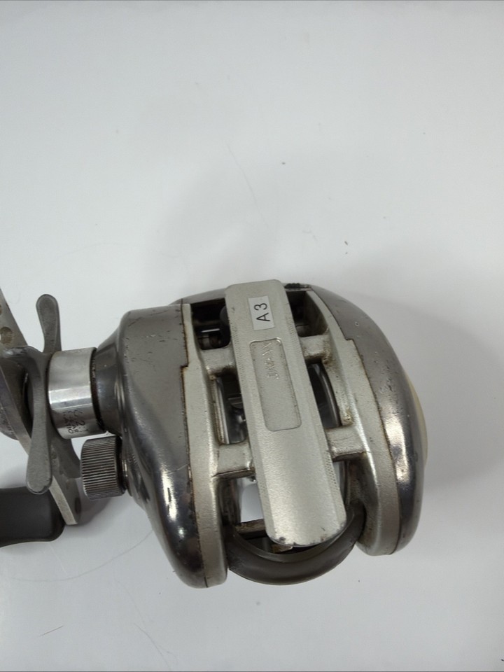 Quantum Energy PT E600PT Baitcasting Reel – Right Hand – Used Fair | eBay