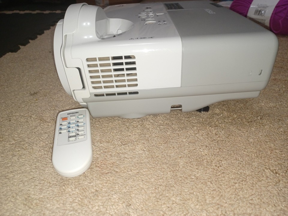 Epson Home Cinema Projector w/Remote - 3LCD H281A / 1080 1800 Lumens | eBay