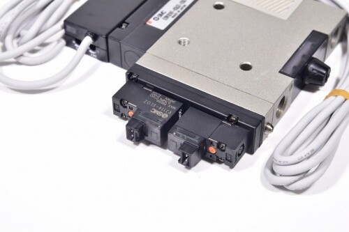 Smc EZM101HF-K5LOZ-E55L-Q, Vakuumerzeuger With Valve And Switch - New ...