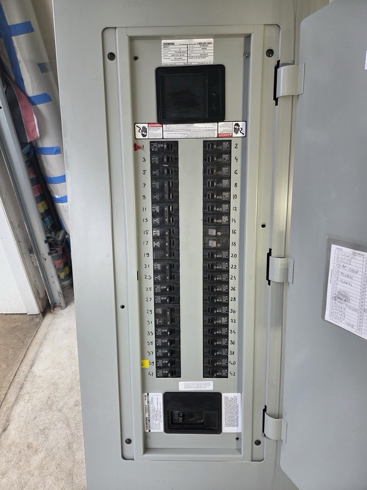 Siemens P1X42MC250AT 250A 208Y/120V 3-Phase Main Breaker Panel Lockable ...