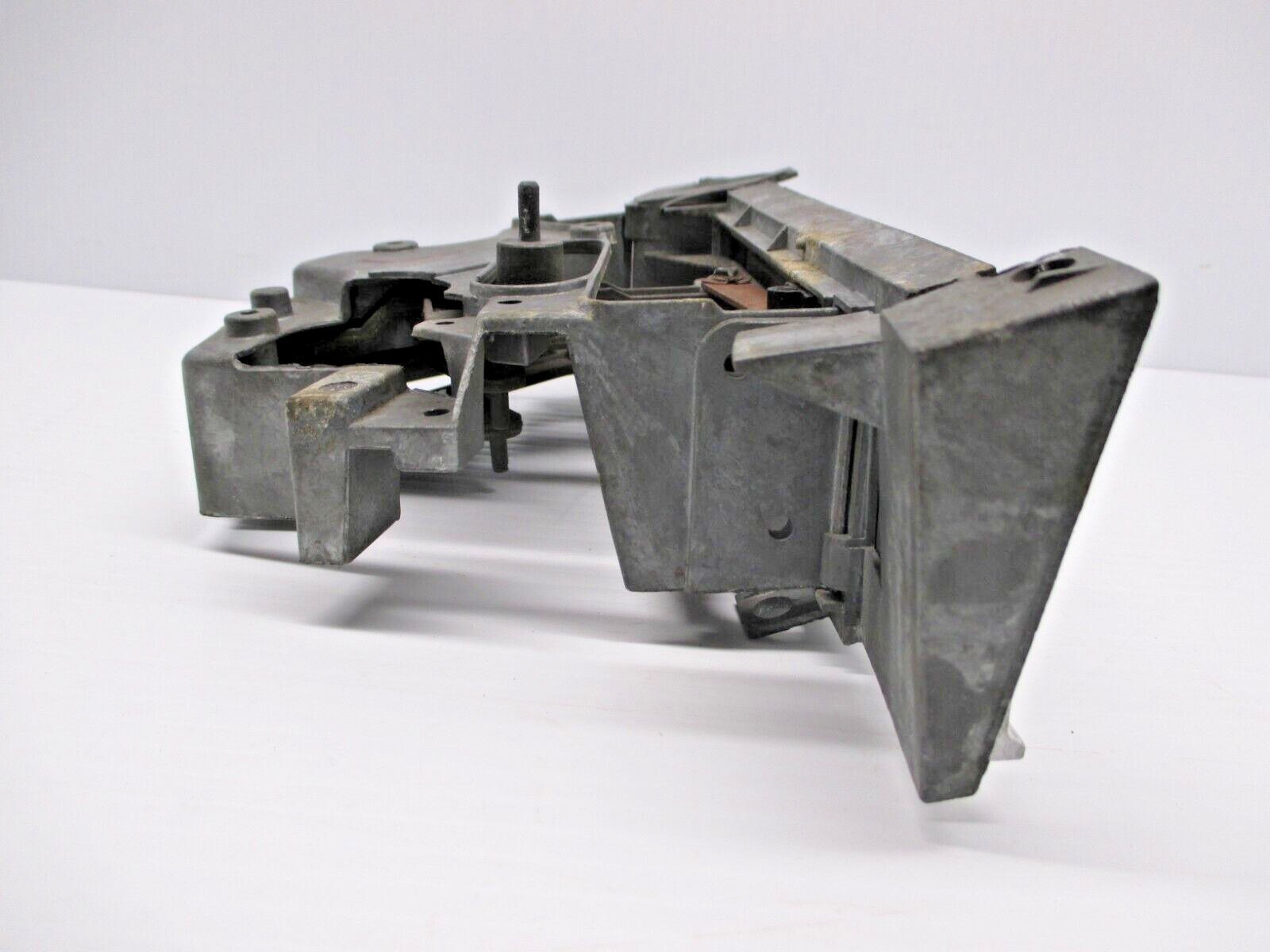 USED GM 1968 CHEVROLET CHEVELLE HEATER CONTROL HOUSING ASSEMBLY ...