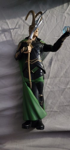 Disney Parks Loki With The Tesseract Pen Figurine 9" Brand New God Of ...