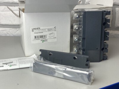 Current transformer module LV431570 voltage output, ComPact NSX250 ...