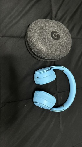 Beats by Dr. Dre Solo Pro On Ear Wireless Headphones - Light Blue ...