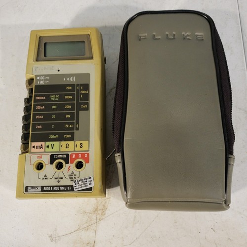 Vintage Fluke 8020B Handheld Digital Multimeter with Case Tested Powers ...