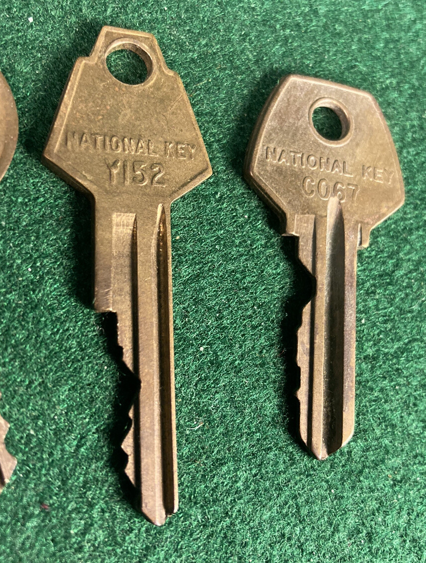 Vintage Cole National USA Y152 IN1 CO67 Keys Replacement Keys | eBay