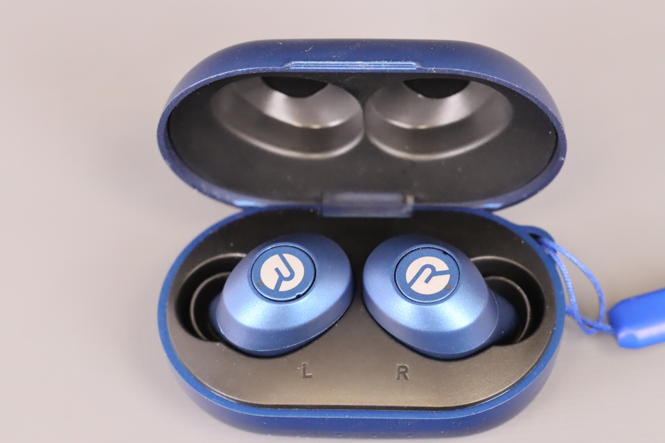 Raycon The Everyday In-Ear True Wireless Stereo Bluetooth Earbuds ...