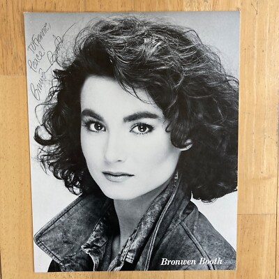 Bronwen Booth Signed / Inscribed Photo 8X10 Andrea Harrison On One Life ...