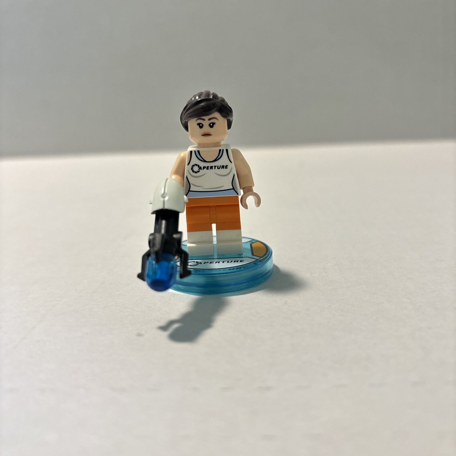 Lot Of 1 Lego Dimensions Minifig Portal 2 Chell DIM006 With Tag ...