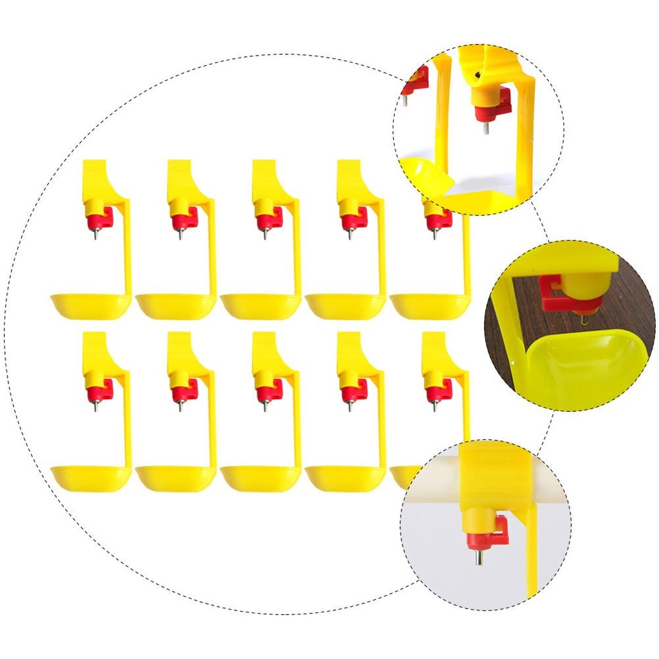 30 PCS Square Tube Chicken Drinking Waterer Ball Waterer (Random Color ...