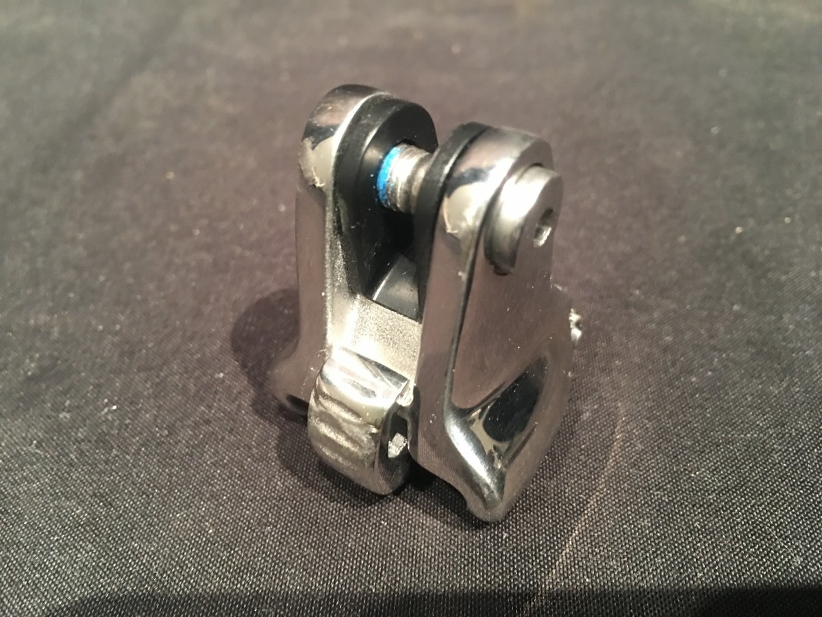 Locks & Hardware For Ford Flex 4 Dowco Boat Lok Fender Clip 120569 ...