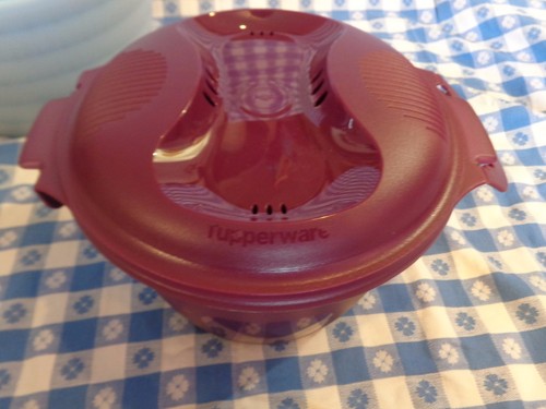 TUPPERWARE® Microwave Rice Maker Cooker Steamer PURPLE ** NEW ** | eBay