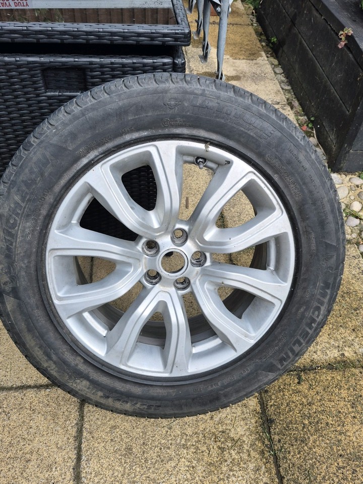 RANGE ROVER EVOQUE WHEELS WITH TYRES 18 " | eBay UK