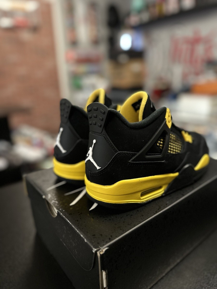 Size 6.5Y/8W- Air Jordan 4 Retro Thunder 2023 408452-017 Size 6.5Y/8W- Air Jordan 4 Retro Thunder 2023 408452-017