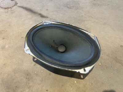 Nissan 28157JL00A Convertible Door Speaker w/ bracket 2010 370z ...