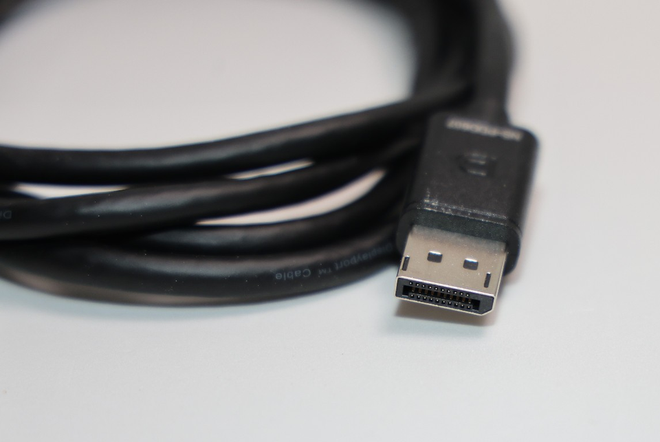 Display Port Male Cable 6ft 4K Ultra HD 21.6 Gbps Original Nickel and ...
