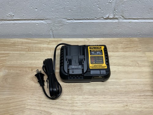 DeWalt 12v & 20v 4 Amp Charger DCB1104 - NEW From Kit | eBay