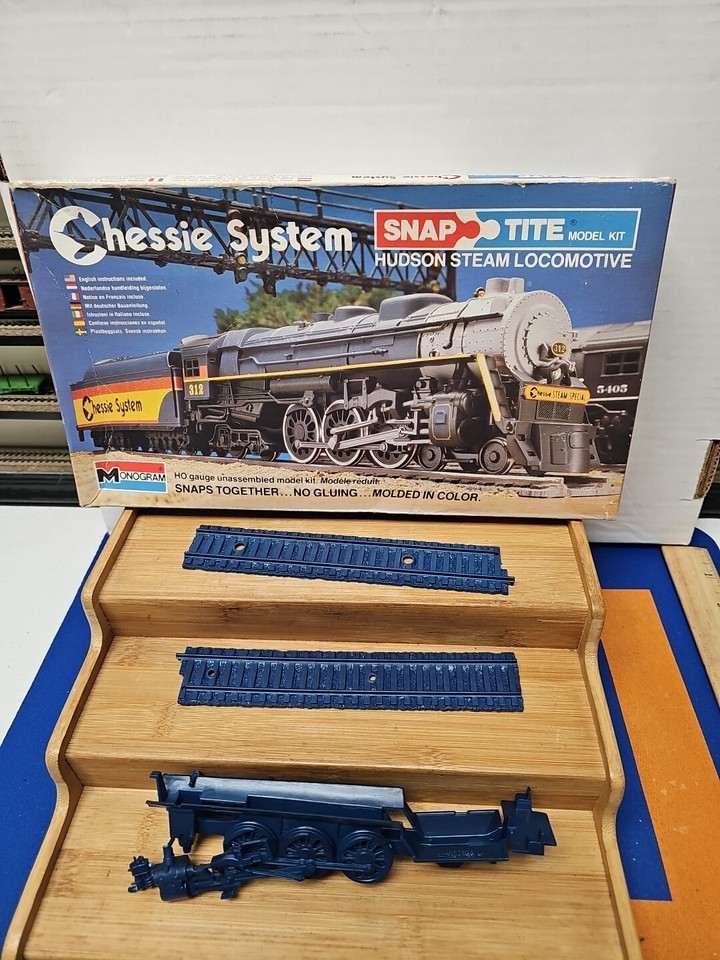Monogram Chessie System Hudson Locomotive Model kit #1106 Partially ...