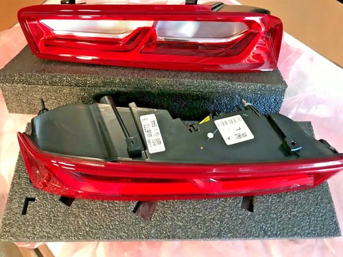 2016-2018 Camaro Tail lights Right & Left 84136771 ,84136772 Genuine GM ...