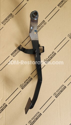 Toyota Jzx110 / Is200 / Is300 Clutch Pedal Arm 31301-22270 Genuine OEM ...