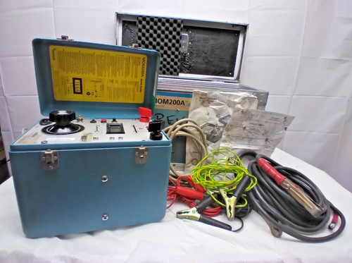 Megger (Programma) MOM200A Micro Ohmmeter, 200A, w/ Case and Leads. | eBay