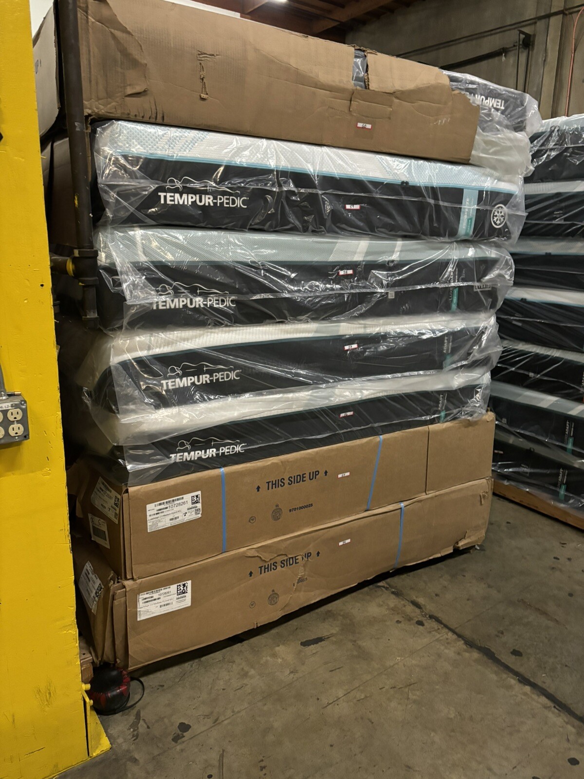 New Split King Tempurpedic Adapt 2.0 Medium Mattress MSRP $3999 SEALED ...