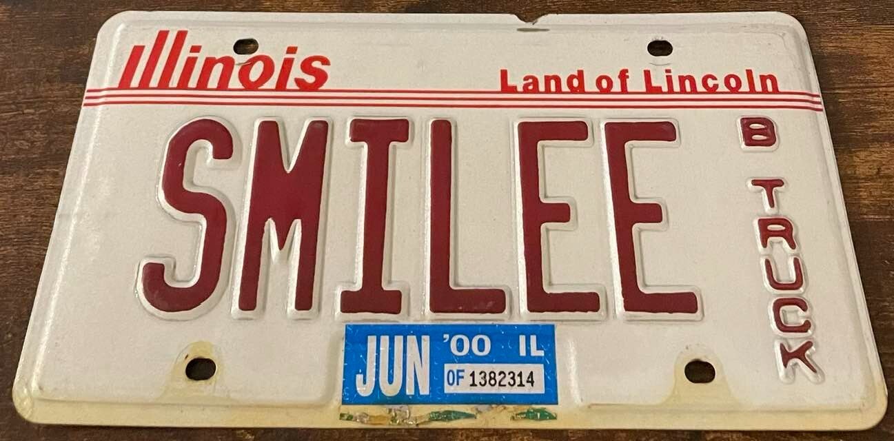 SMILEE Vanity License Plate Illinois SMILEY Smile Dentist Orthodontist ...